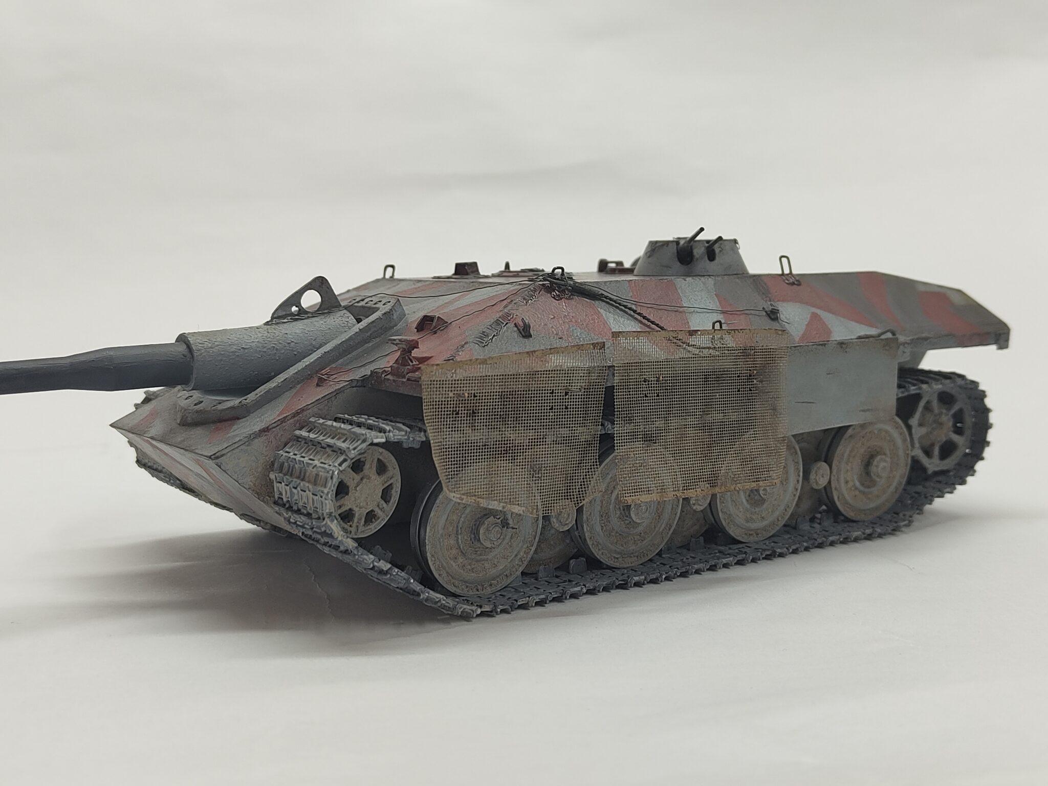 “When does it end?” E60 Kanonen Jagdpanzer 1:35 - floh models